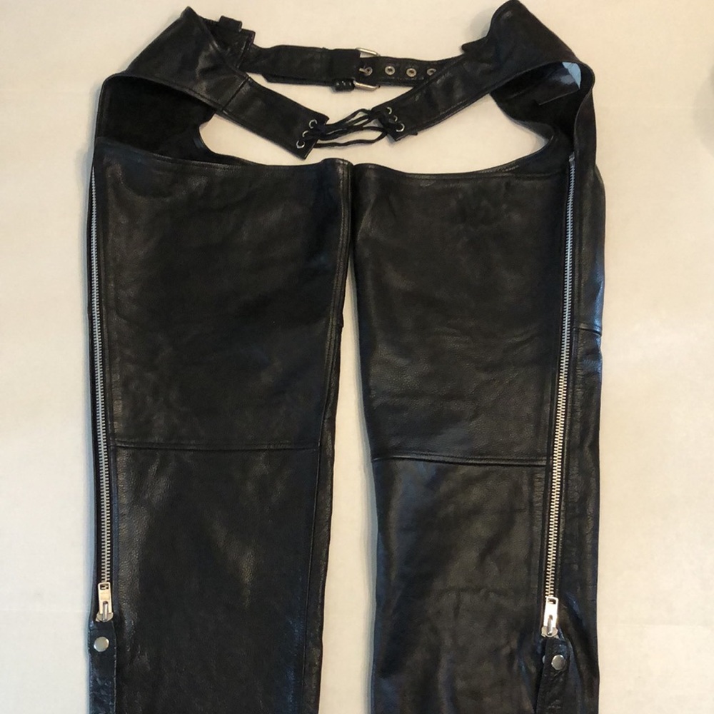 Wilson Leather Men’s Motorcycle Chaps Ties At Back Bu… - Gem